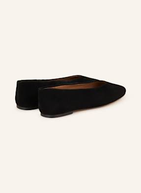 Flattered Online Shop