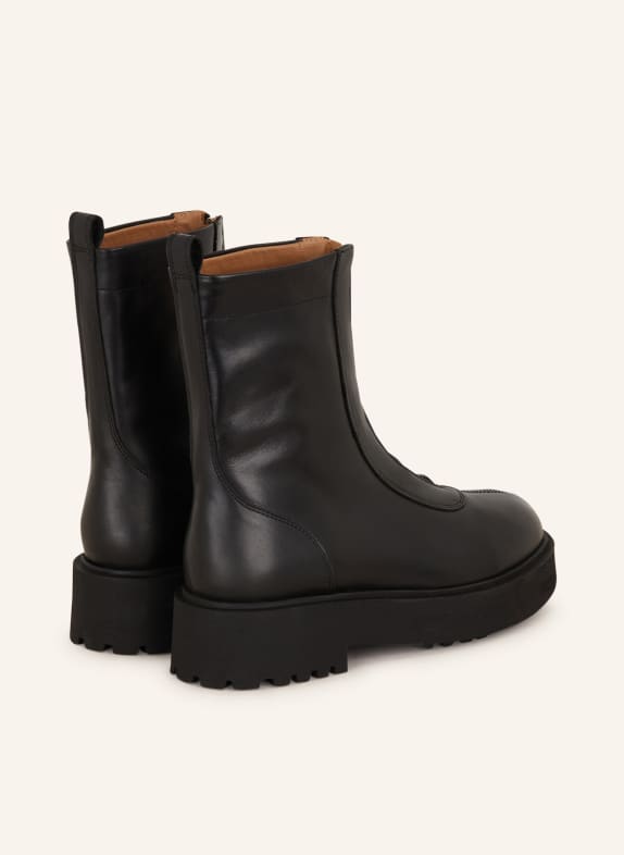 Flattered Online Shop