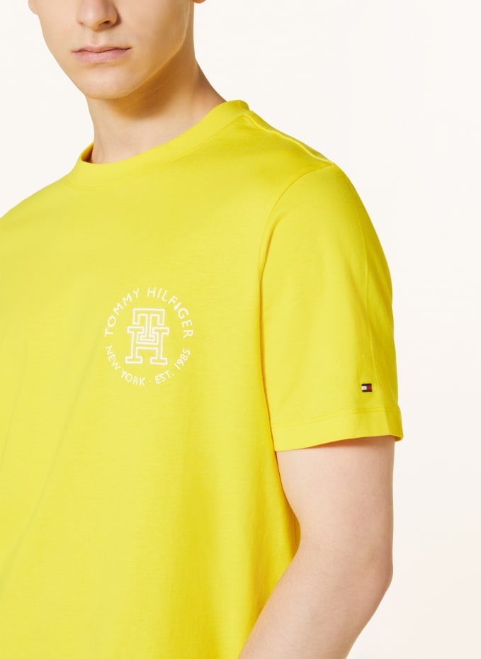 Yellow tommy hilfiger t shirt mens store