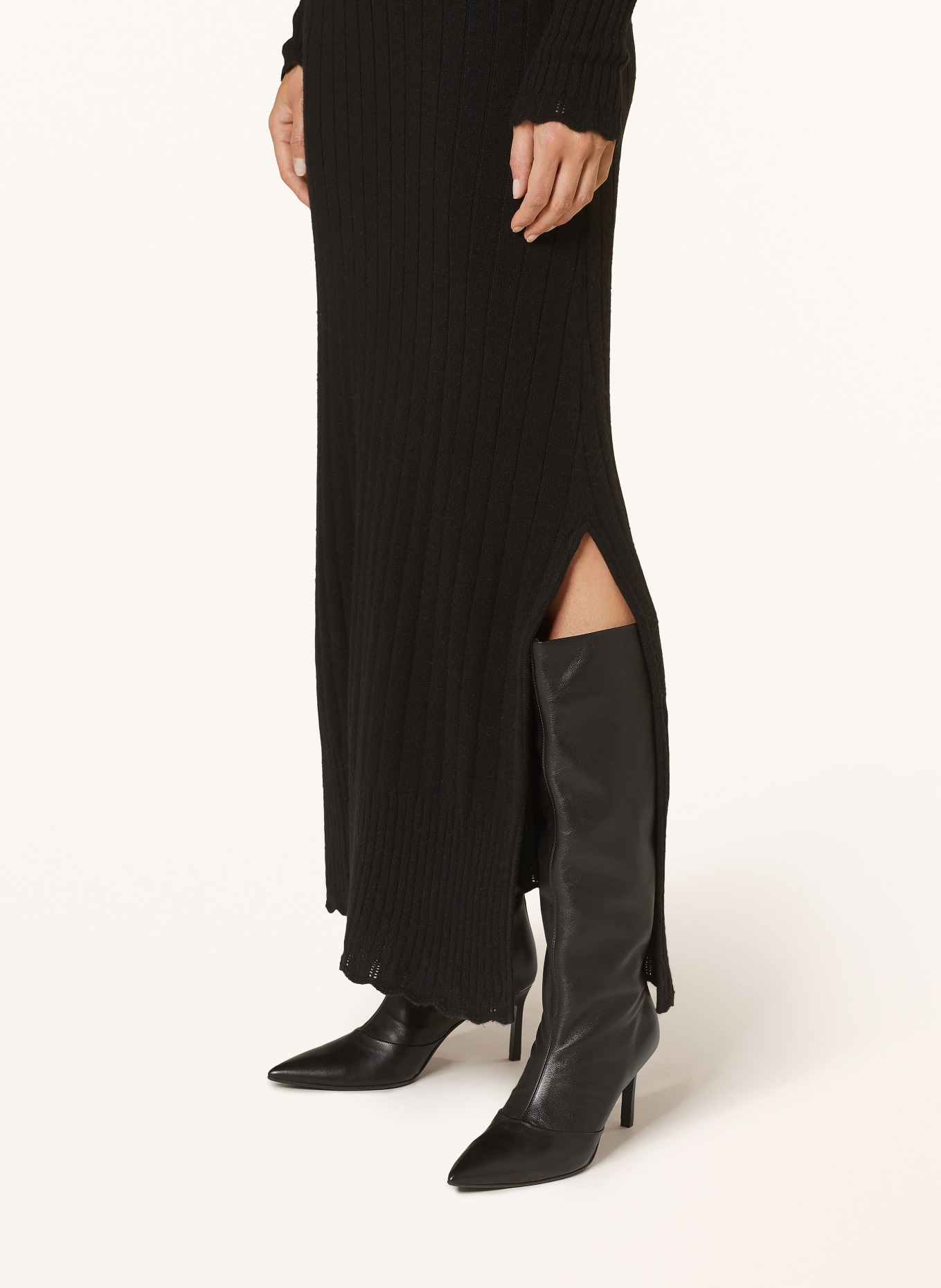 FABIENNE CHAPOT Strickkleid BANDA in schwarz