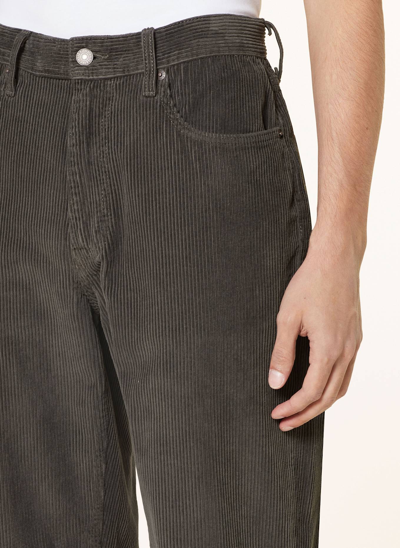 Levi's straight fit corduroy pants store